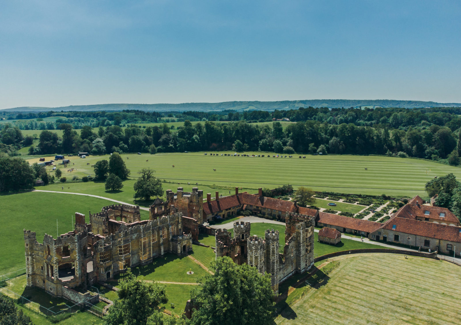 "Happy & Glorious" Celebrating the Platinum Jubilee at Cowdray ...
